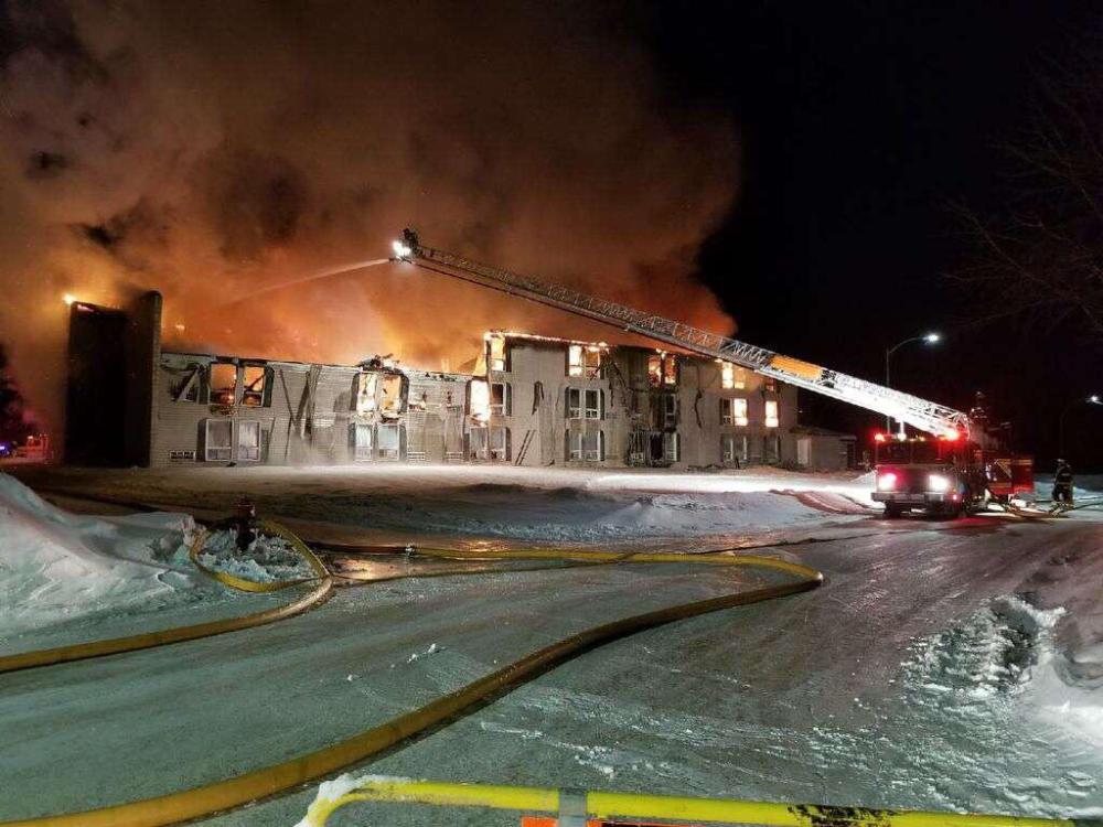 Fire destroys Thompson hotel – Brandon Sun