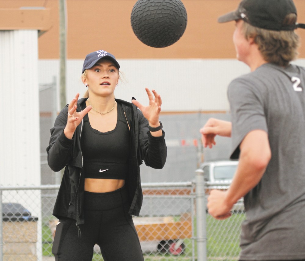 Russell’s Mazur aims to inspire female athletes – Brandon Sun