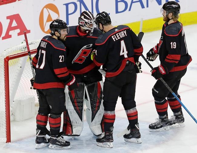 Hurricanes beat Islanders 5-2, take 3-0 series lead – Brandon Sun