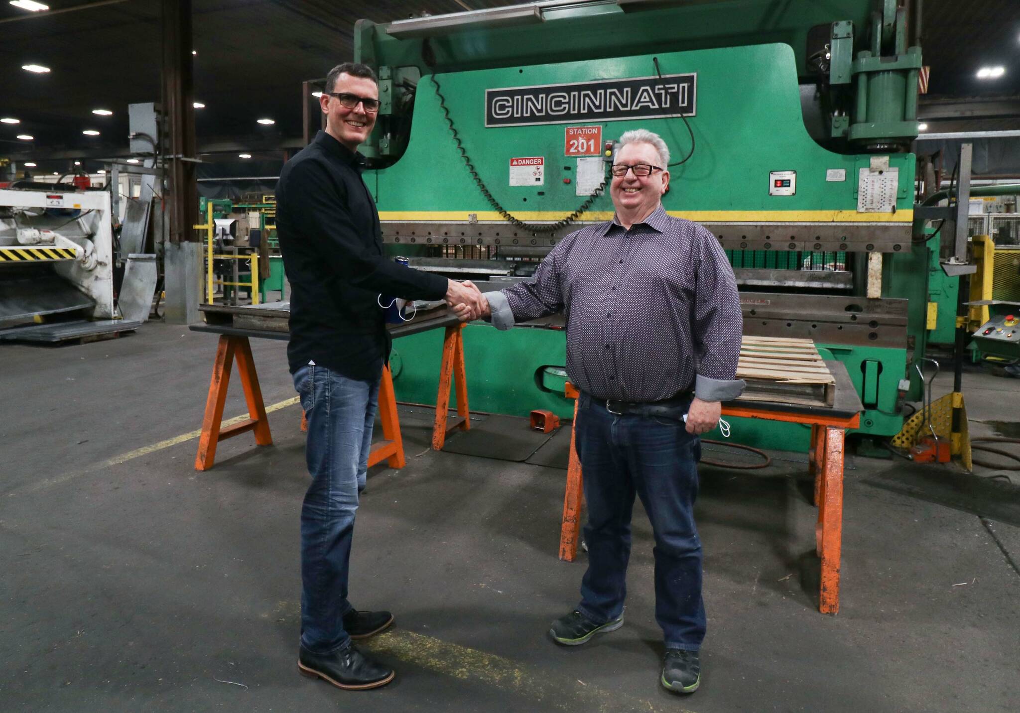 Brandonite banks 50 years at Behlen Industries – Brandon Sun