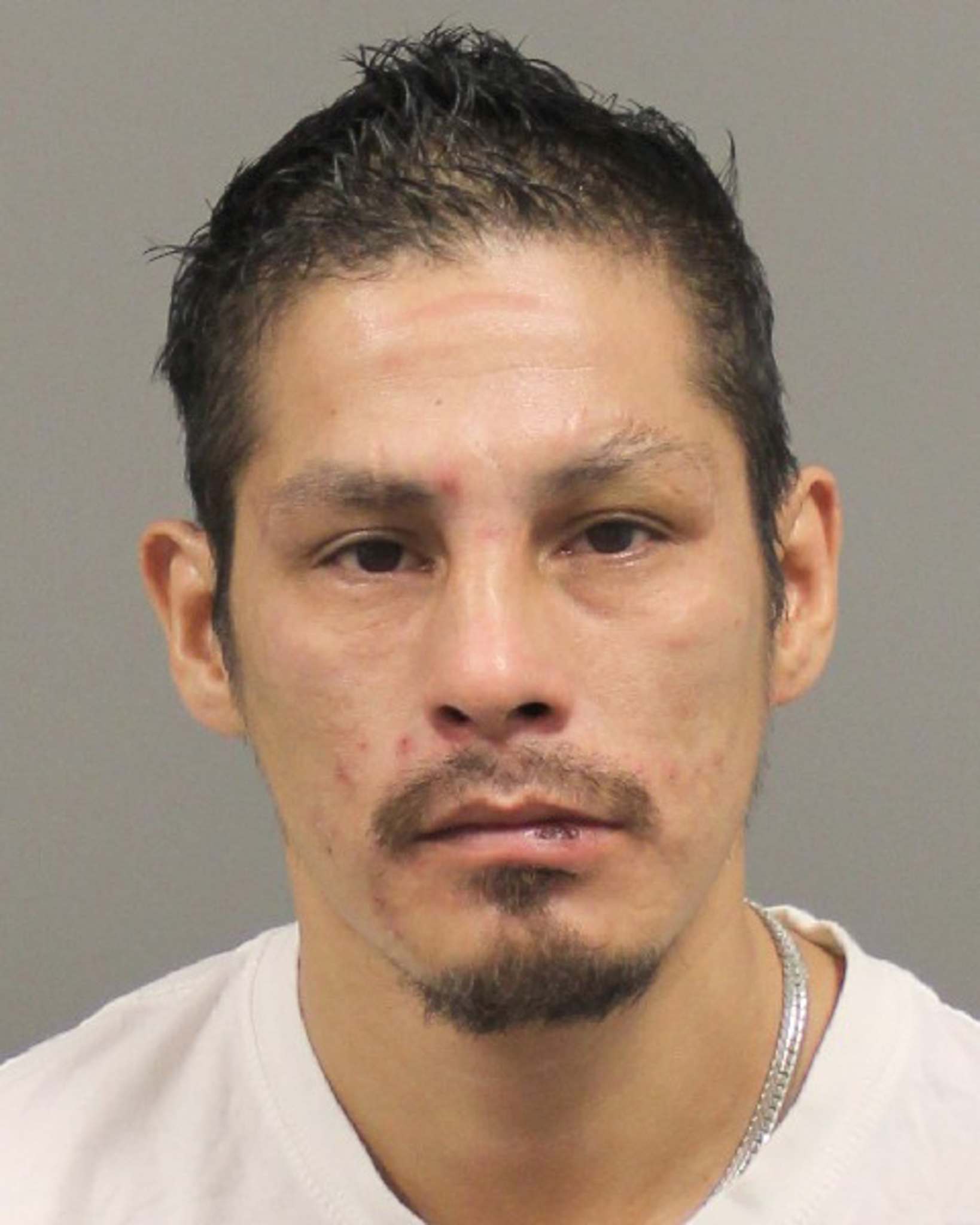 Man wanted for robbery, breach – Brandon Sun
