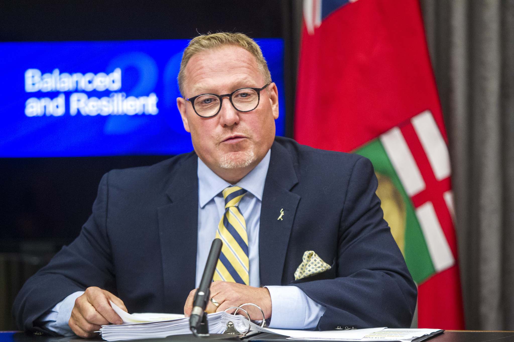 Businesses now able to choose hours – Brandon Sun