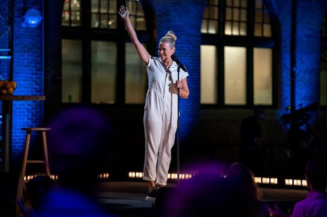 Chelsea Handler’s personal ‘Evolution’ inspires new special – Brandon Sun