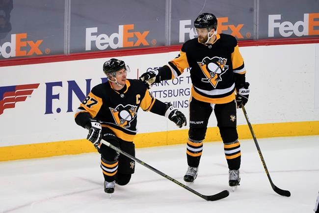 Rust scores twice, Penguins roll past rusty Capitals 6-3 – Brandon Sun