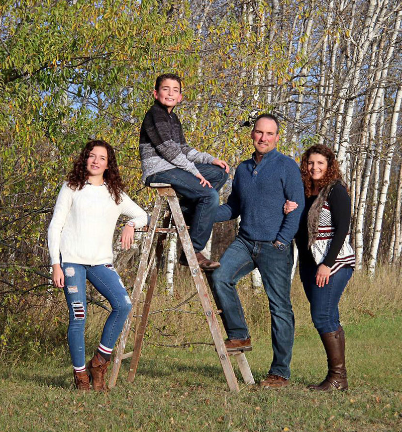Virden family rallies on Rare Disease Day – Brandon Sun