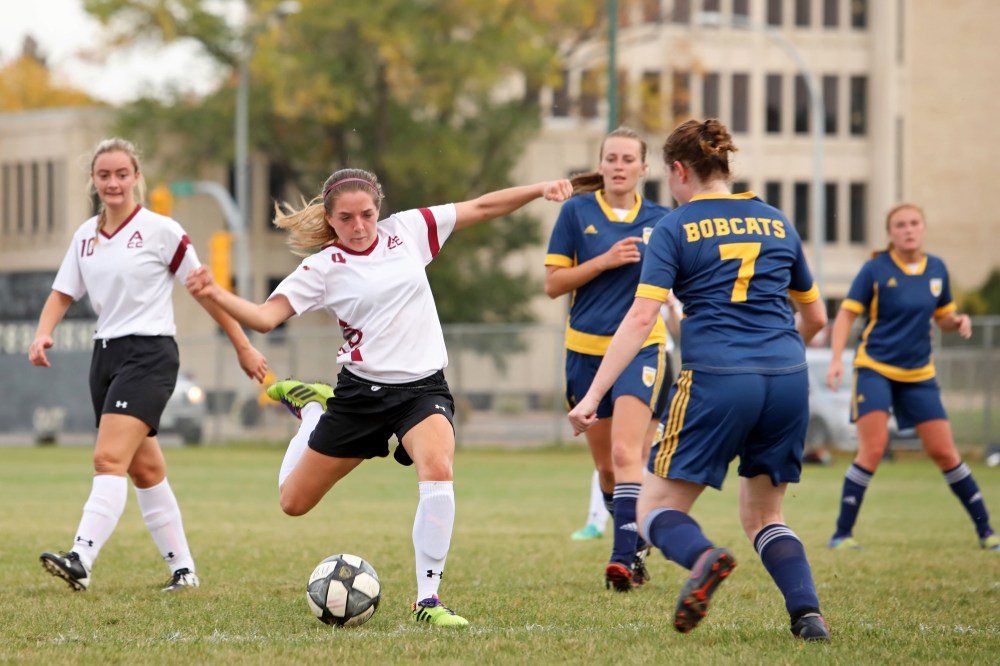 ACC, BU meet to open MCAC season – Brandon Sun