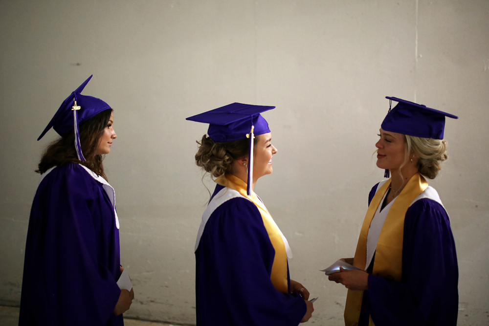 VINCENT MASSEY GRAD – Brandon Sun