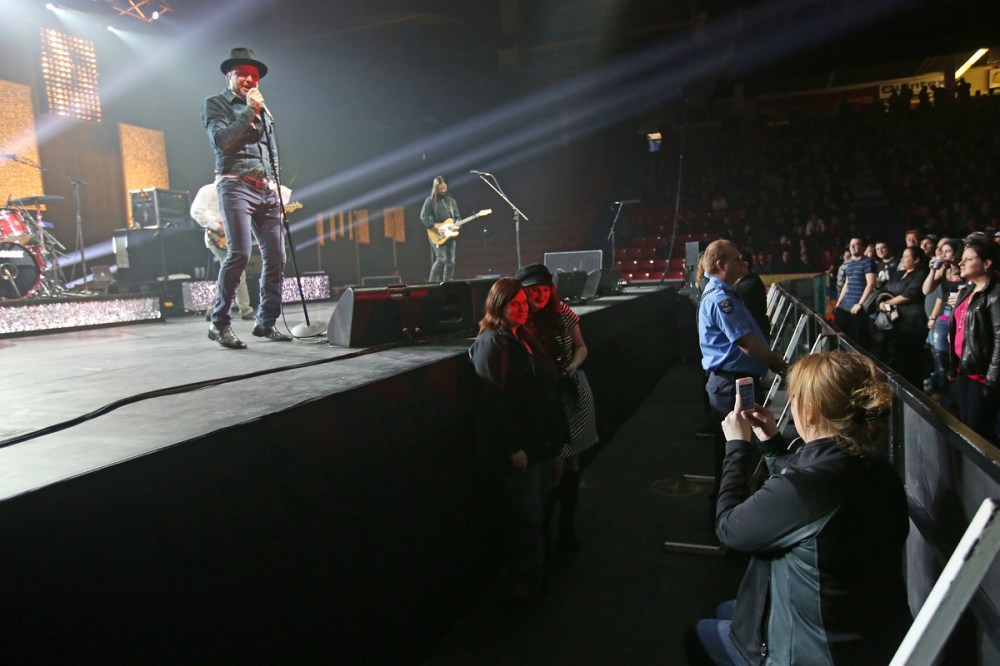 The Tragically Hip rock Brandon – Brandon Sun