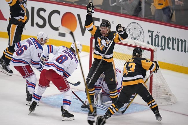Domingue, Heinen star as Penguins surge past Rangers 7-4 – Brandon Sun