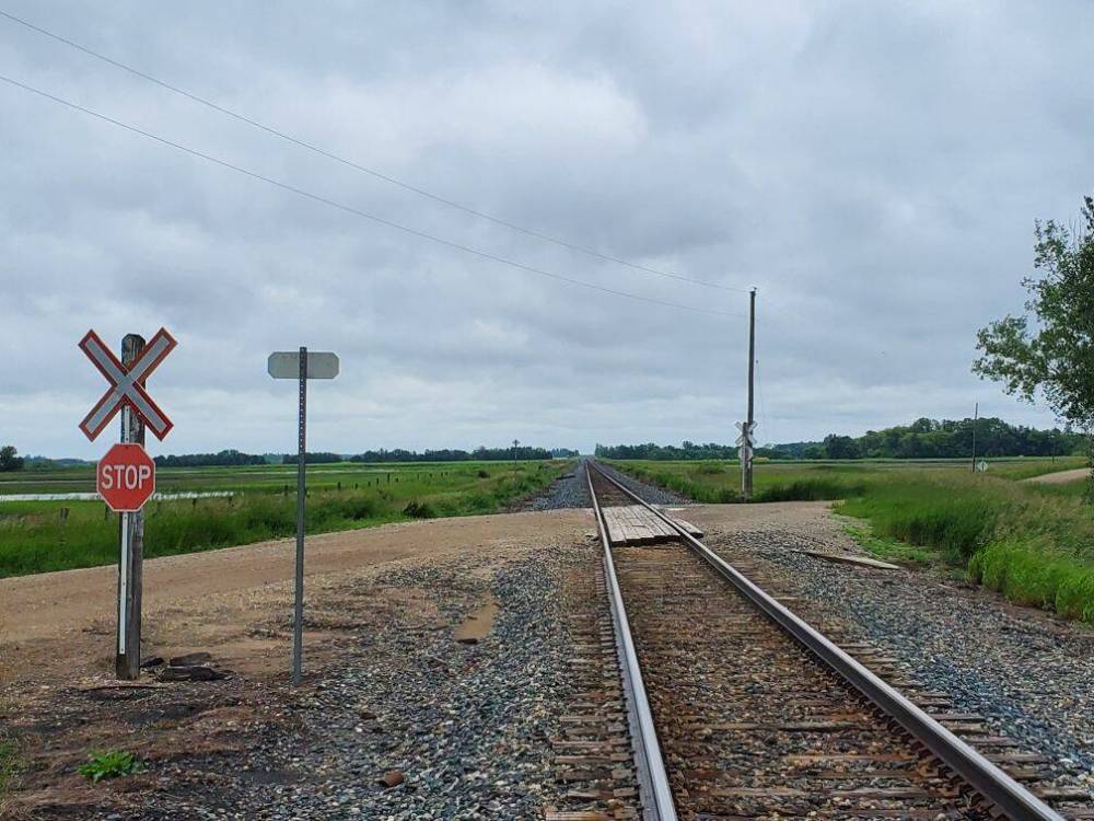 Crossing upgrades mean steep bill for farmers – Brandon Sun