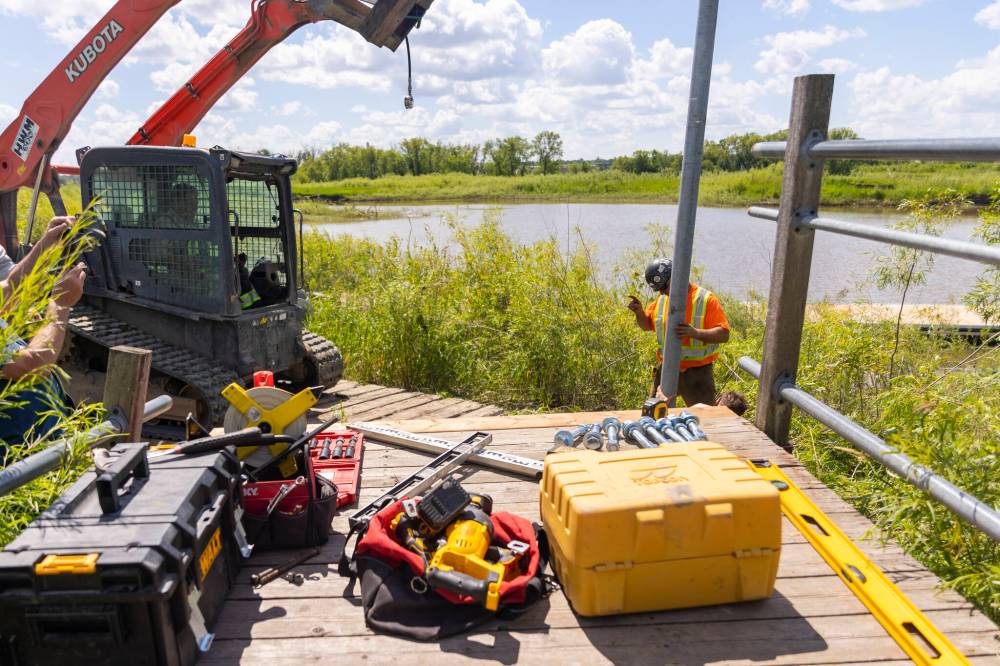 Riverbank canoe, kayak launch installed – Brandon Sun