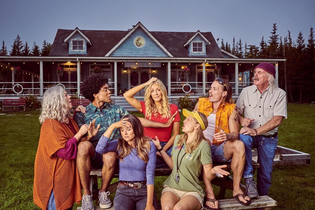 ‘Moonshine’ star Jennifer Finnigan on embracing her chaotic CBC ...