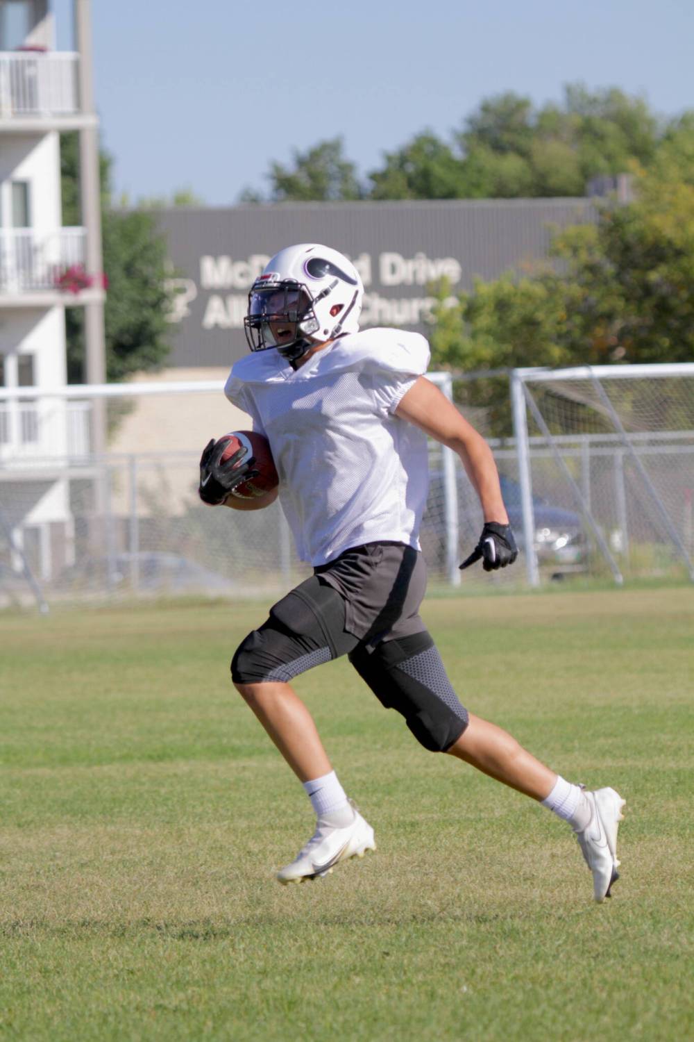 Weapons galore for Massey’s passing attack – Brandon Sun