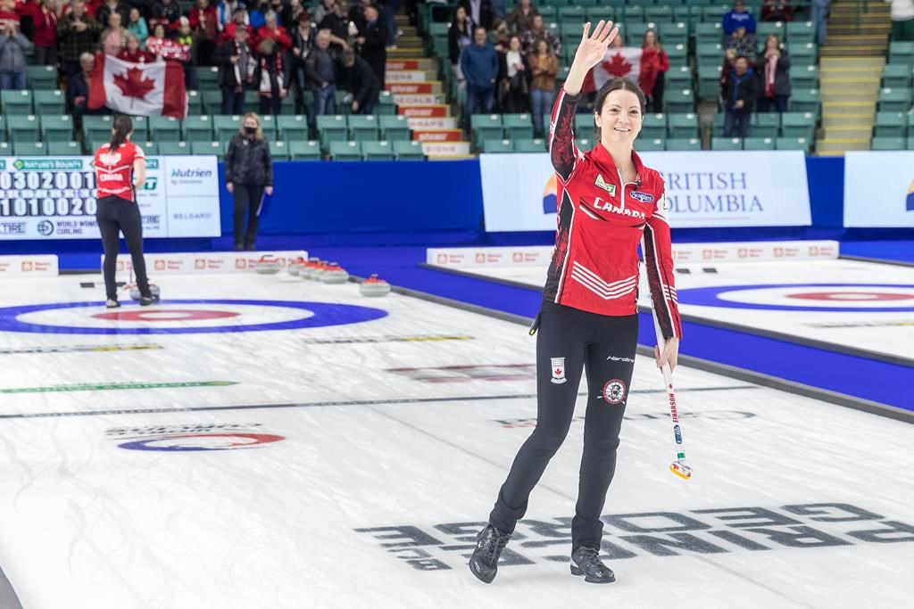 Einarson crew trips New Zealand, Gushue beat by U.S. at Pan Continental ...