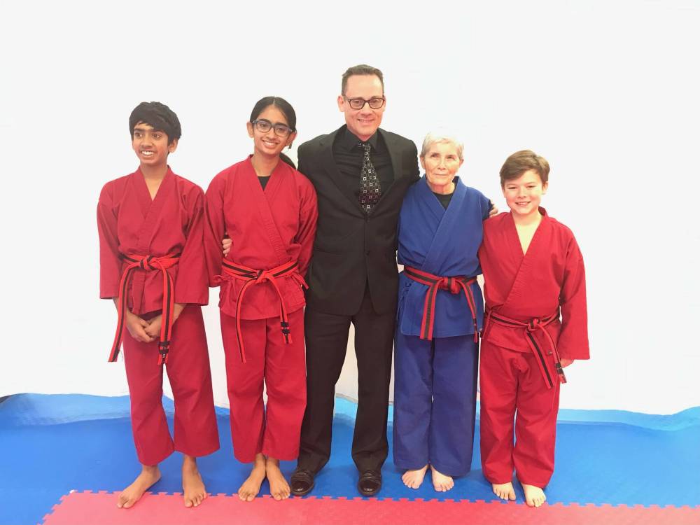 Retiree earns black belt at 72 – Brandon Sun