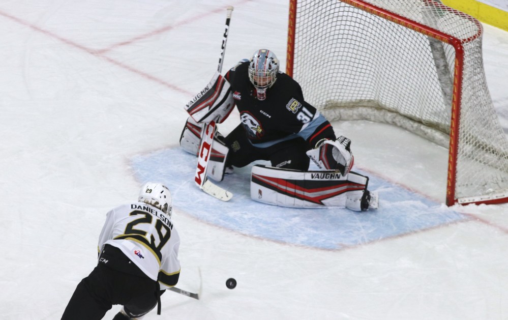 Wheat Kings hold off Winterhawks – Brandon Sun