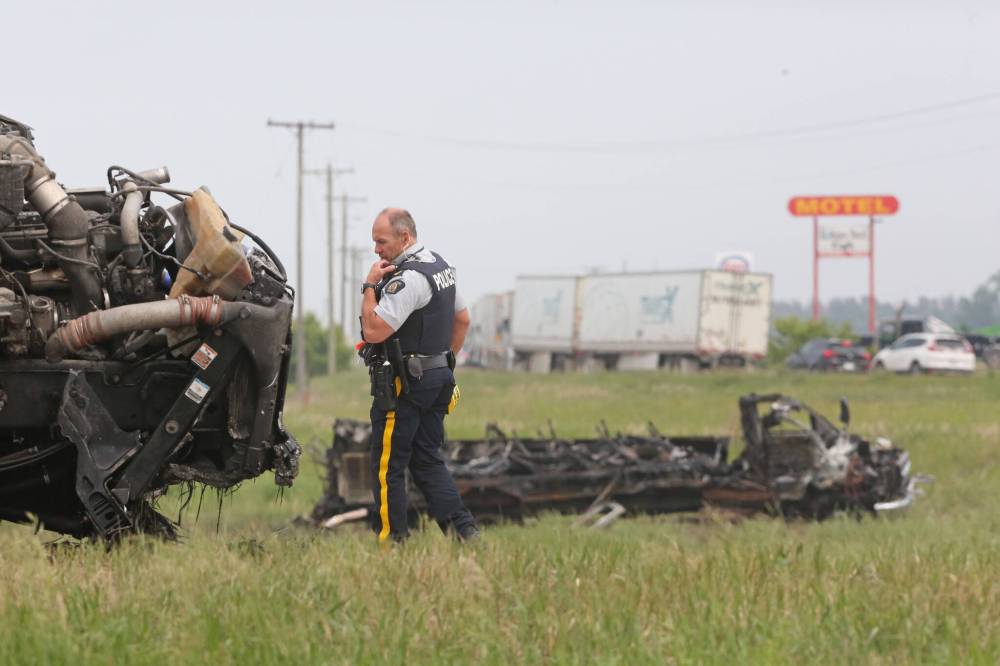 Crash kills 15 seniors – Brandon Sun