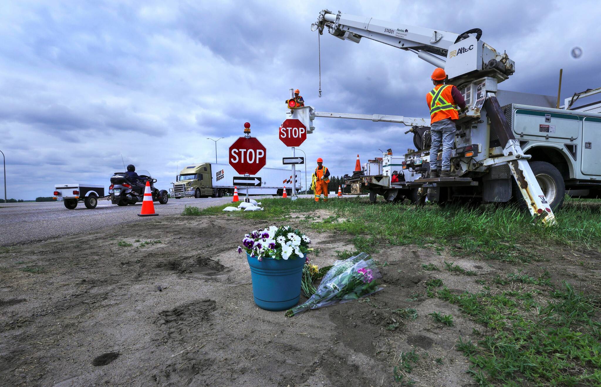 Carberry rallies behind first responders – Brandon Sun