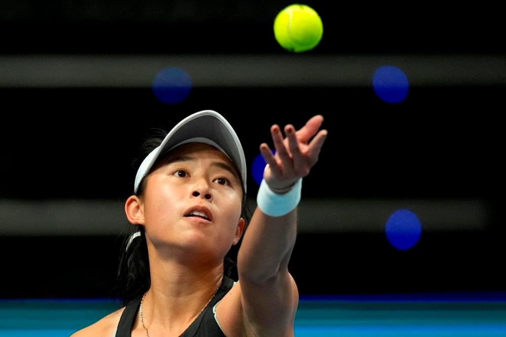 Zhao wins, Bouchard falls in qualifying play at Wimbledon – Brandon Sun
