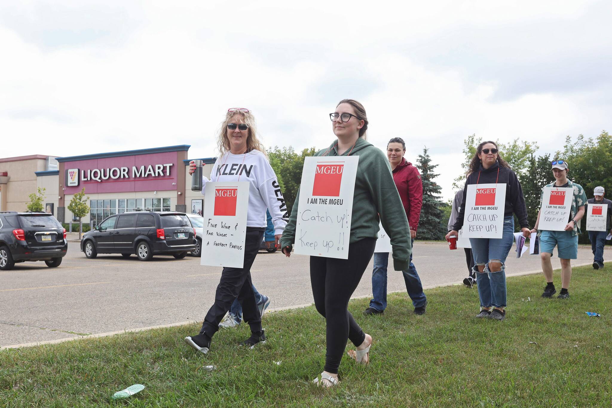Liquor workers’ strike action set to resume – Brandon Sun