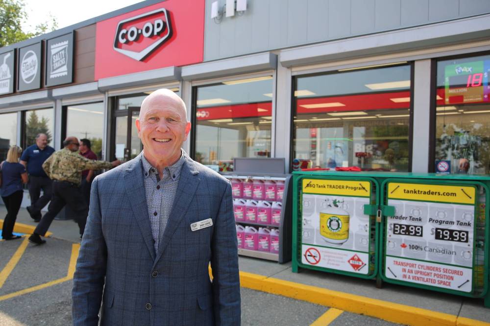Heritage Co-op unveils new Downtown gas station – Brandon Sun
