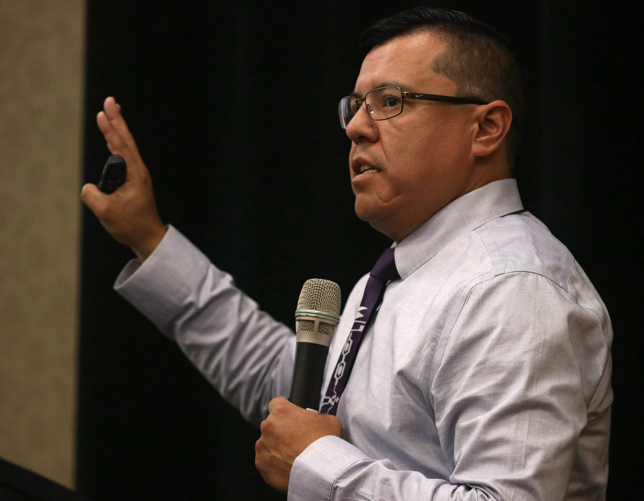 Houle gives coaches valuable perspective on racism – Brandon Sun