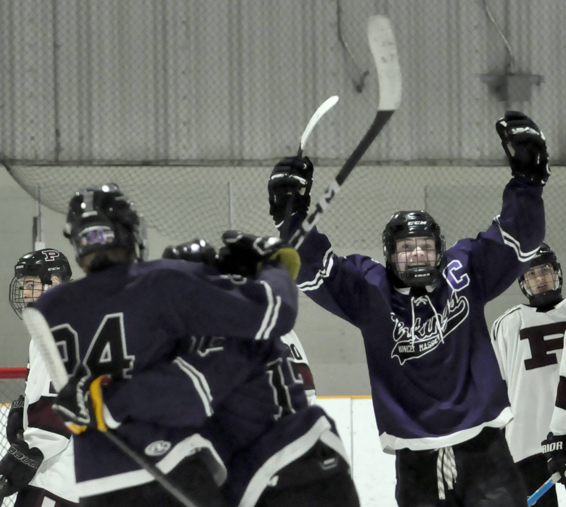 Vincent Massey Vikings’ vaunted offence, stellar goaltending key to ...