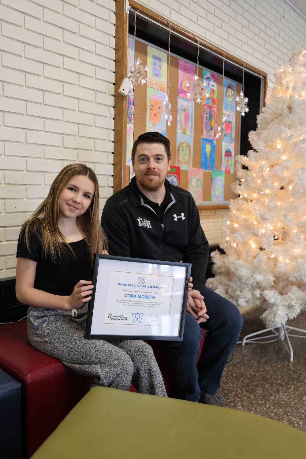 Harrison student wins friendship award – Brandon Sun