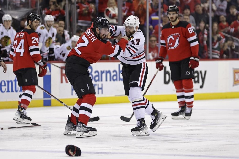 Connor Bedard departs after big hit as Chicago Blackhawks lose 4-2 to ...