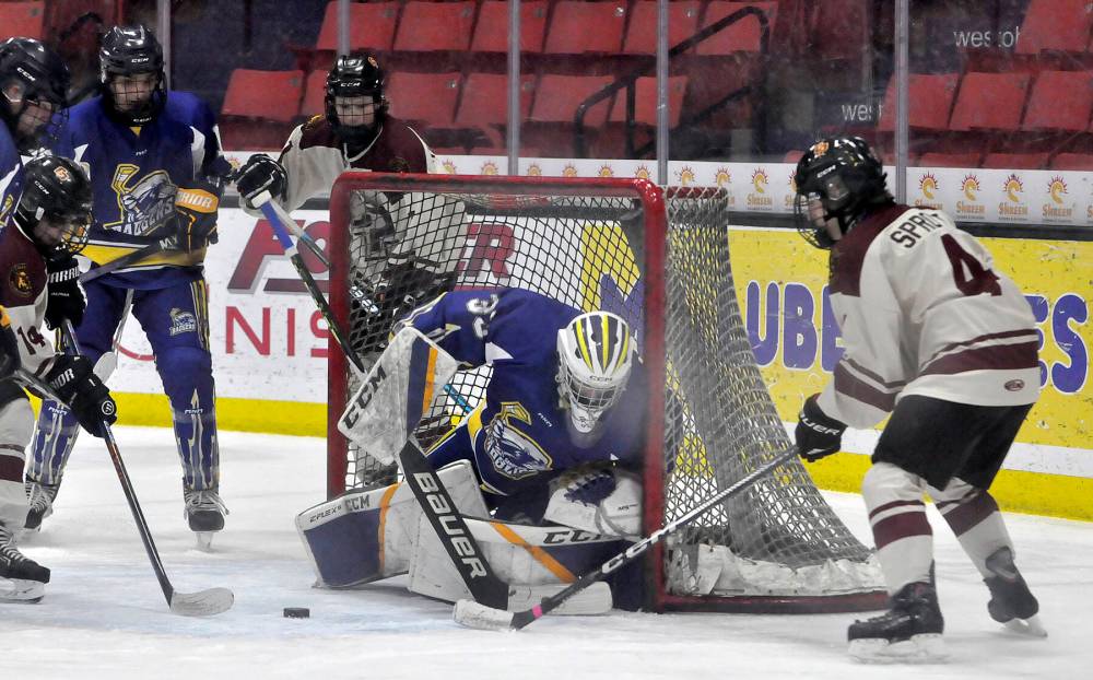 Vincent Massey Vikings lead high school league, scoring race – Brandon Sun