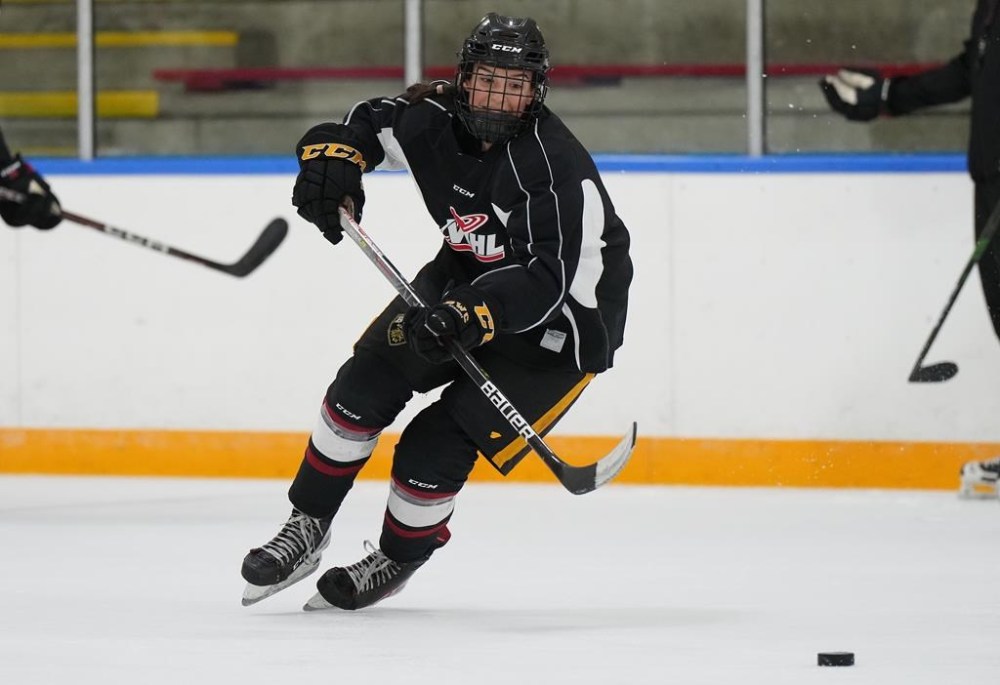 Canadian under-18 women’s hockey team takes bronze medal with 8-1 win ...