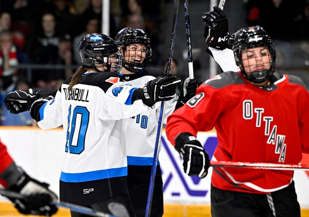 Natalie Spooner nets two points to lead PWHL Toronto to 5-2 win over ...