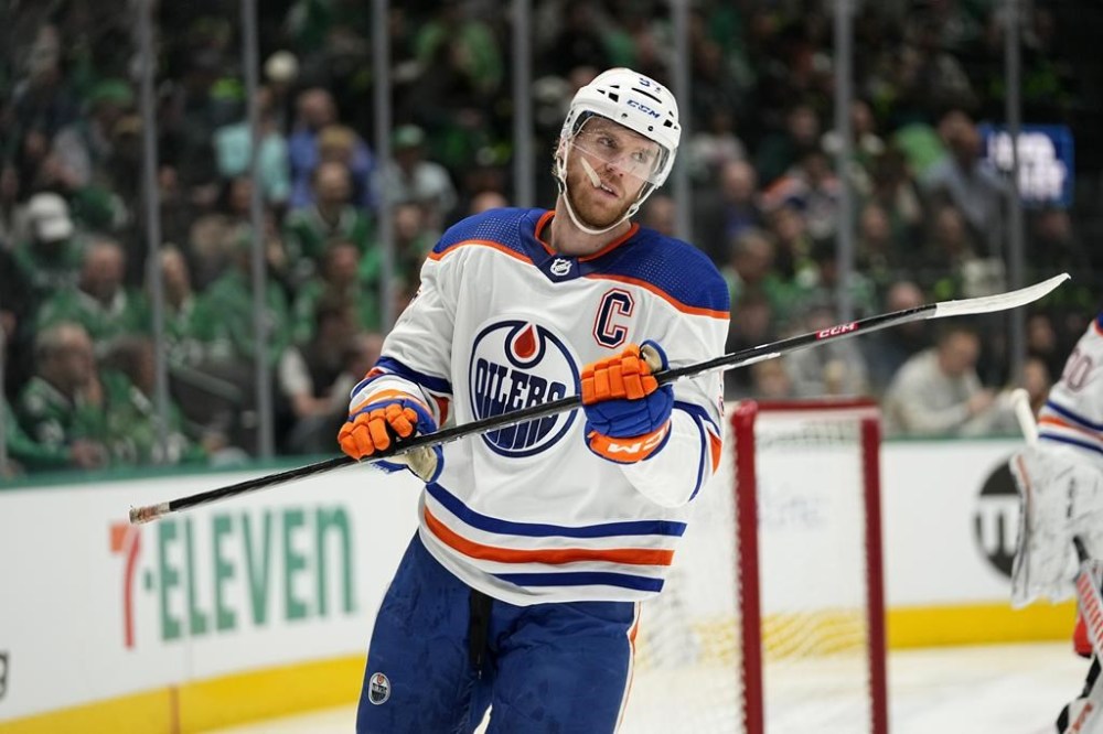 Oilers superstar Connor McDavid out against visiting Golden Knights ...