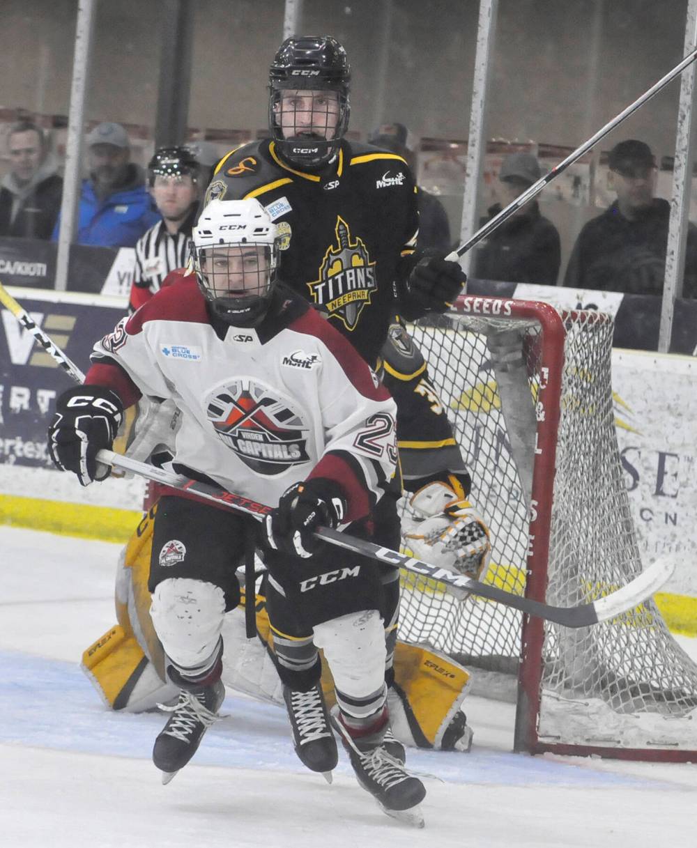 MJHL puck battles from Game 5 in Virden – Brandon Sun