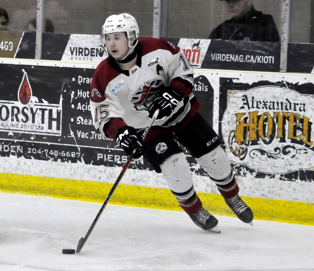 Virden defenceman Nolan Wallace leads by example on blue-line – Brandon Sun