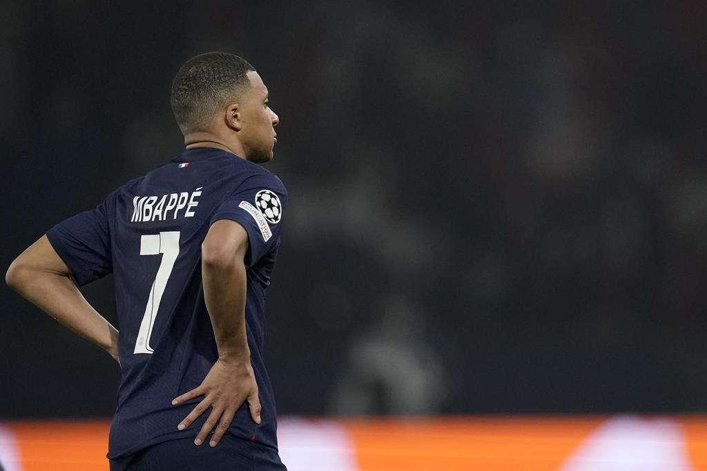 Mbappé starts his goodbyes at Paris Saint-Germain as exit looms ...