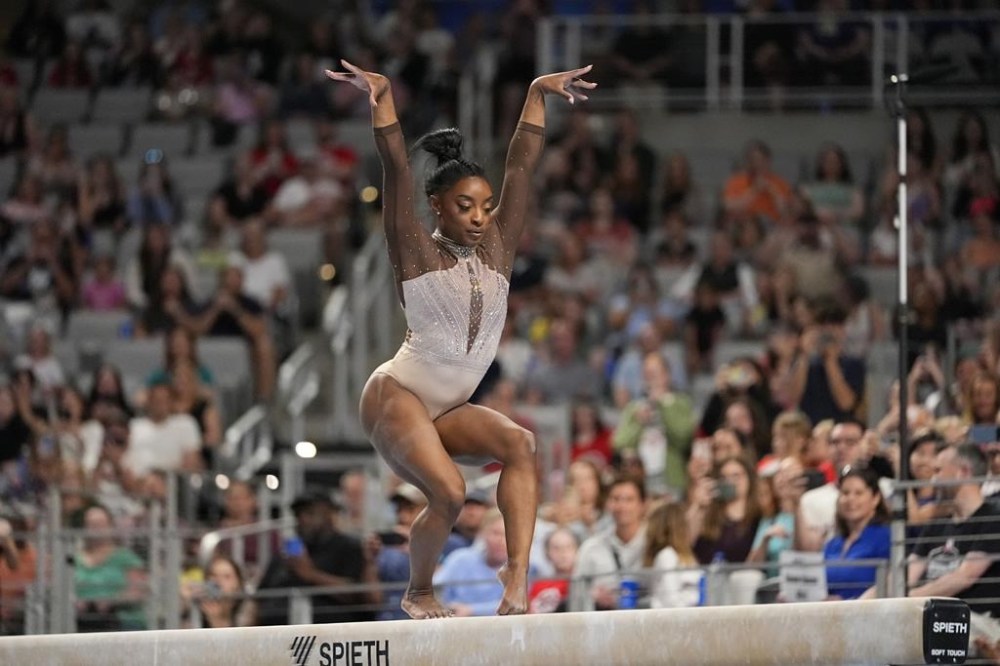 Simone Biles Continues Olympic Prep By Cruising To Her 9th U S