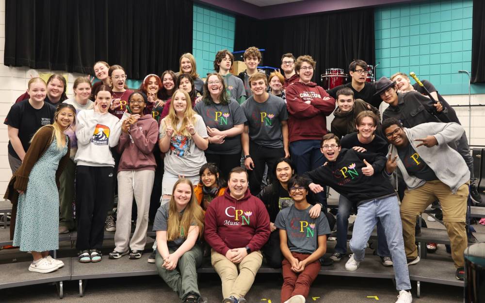 Choir wins place on stage with Foreigner – Brandon Sun