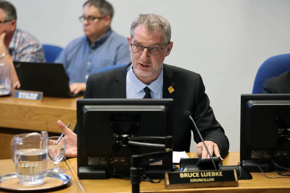 Luebke renews push for photo enforcement – Brandon Sun