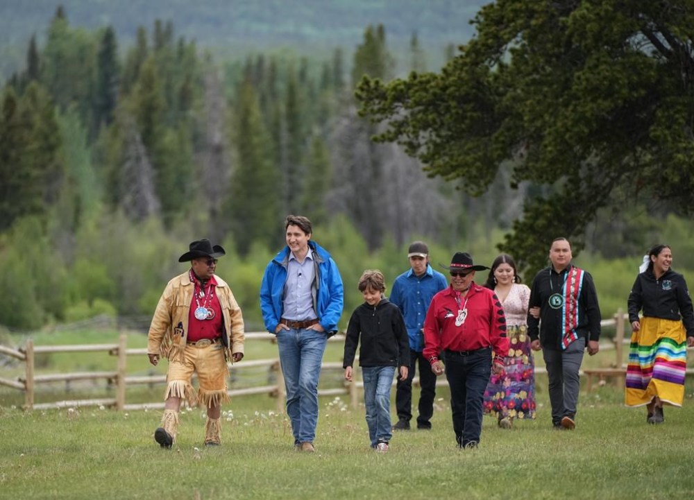 ‘Pivotal moment’: Trudeau and Tsilhqotʼin nation celebrate anniversary ...