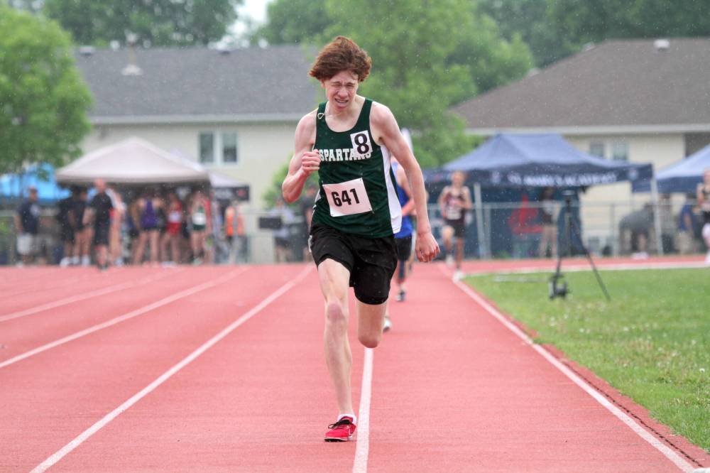 Brandon track stars chase provincial podium – Brandon Sun