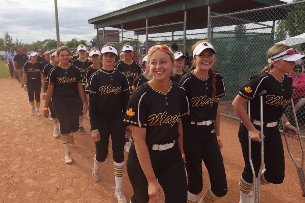 Softball Manitoba boasts record field – Brandon Sun
