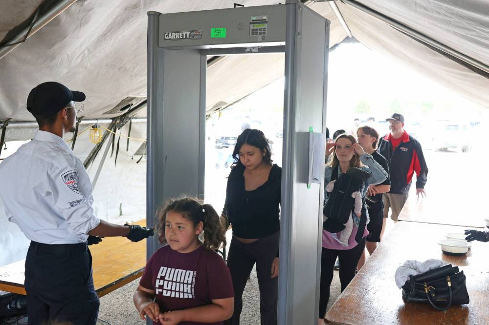 Fair beefs up security with metal detectors – Brandon Sun