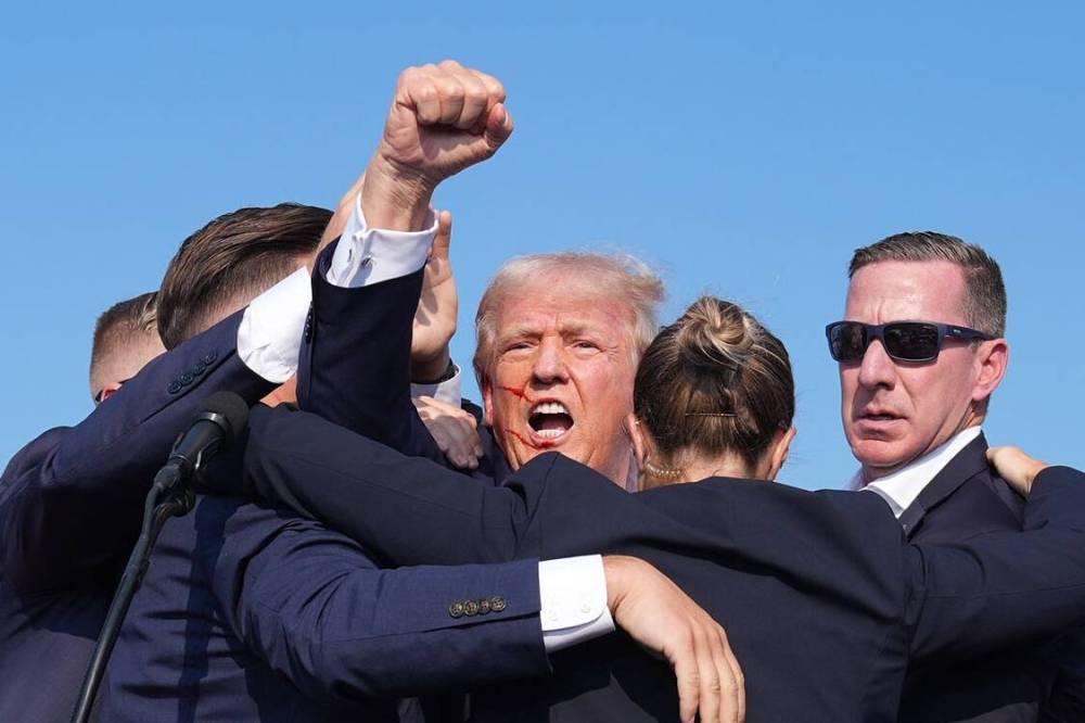 Image of bloodied, defiant Trump may win him U.S. election – Brandon Sun