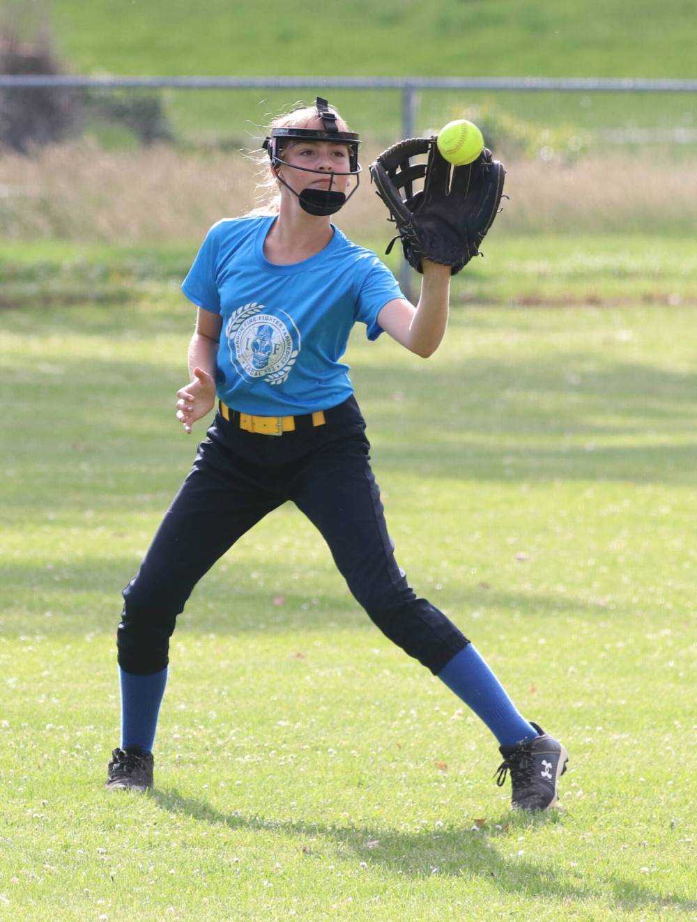 U11 Heat White brings energy to diamond – Brandon Sun