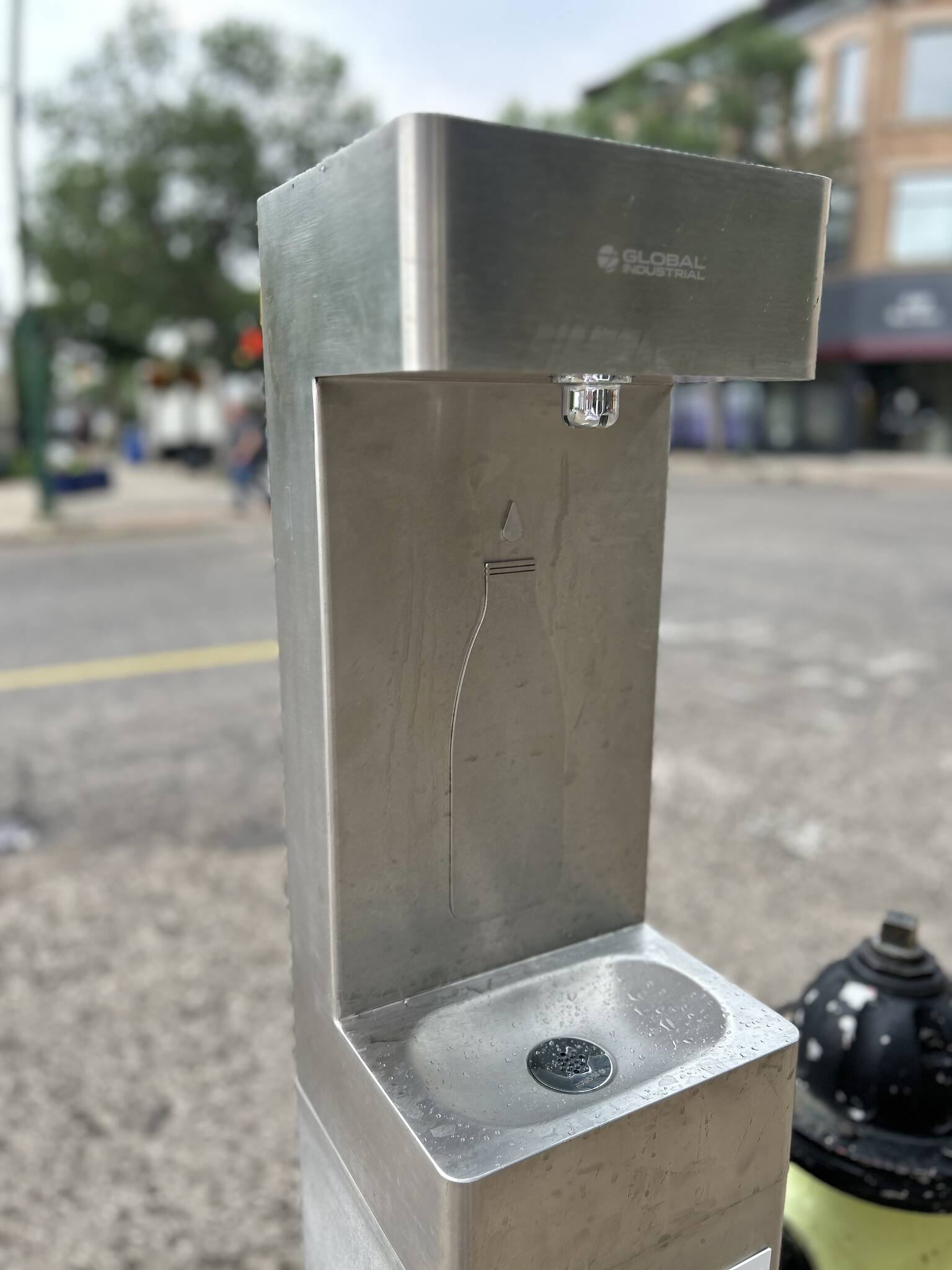 City placing ‘hydration stations’ downtown – Brandon Sun
