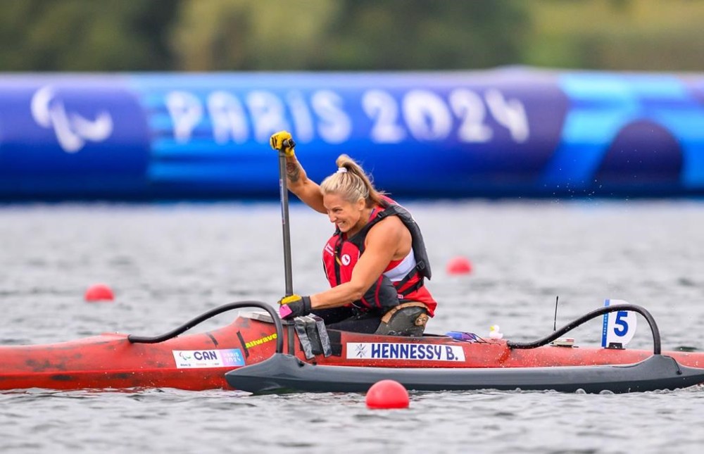 Canadian para paddler Brianna Hennessy earns Paralympic silver medal ...