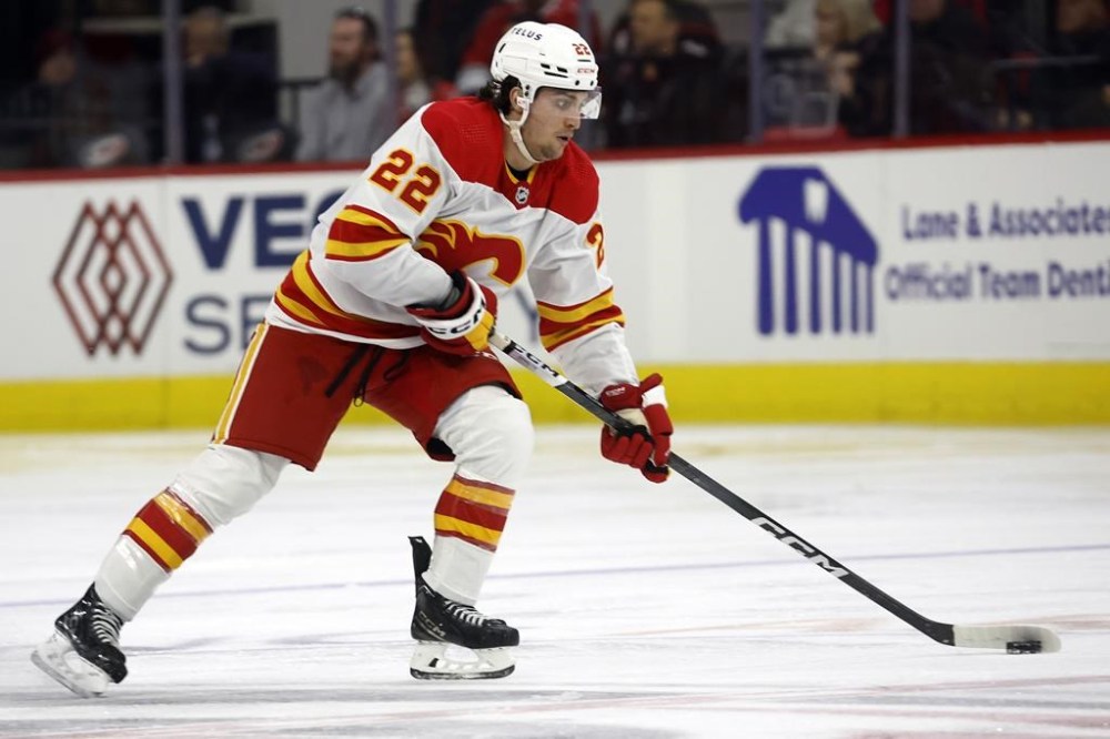 Calgary Flames sign forward Jakob Pelletier to one-year contract ...