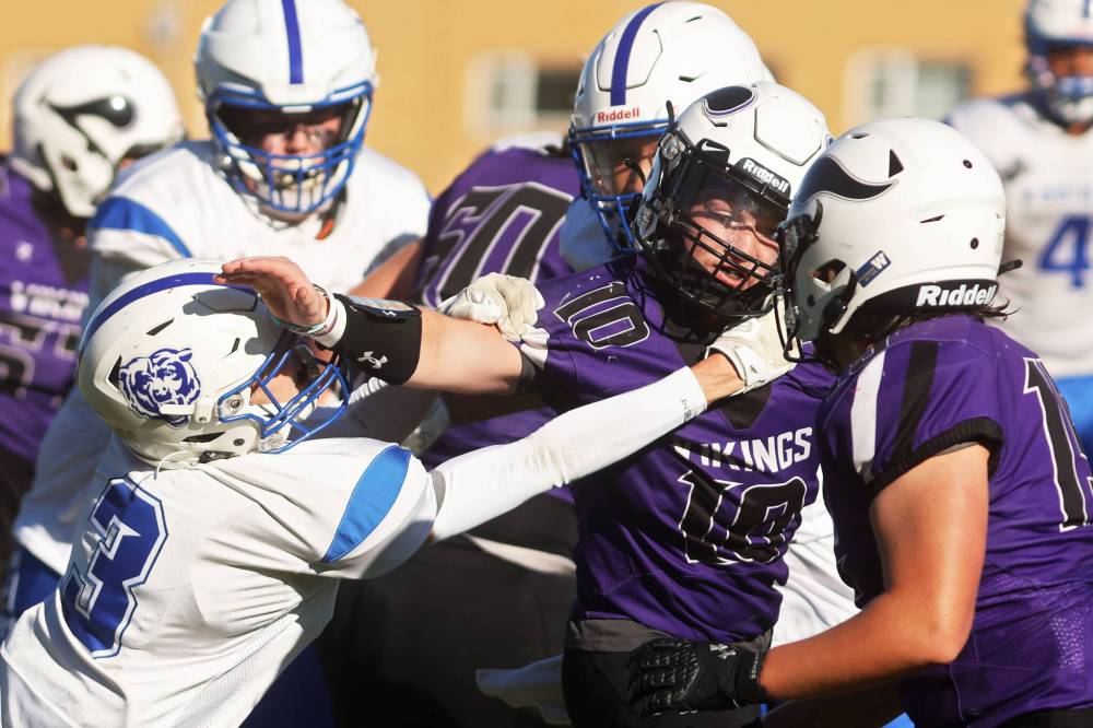 Smith, defence dominant in Massey victory – Brandon Sun