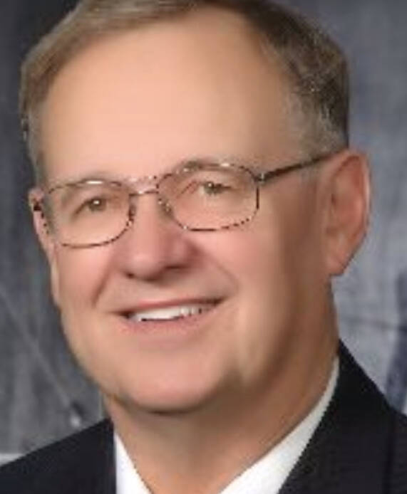 FROM THE ARCHIVES — Macpherson steps down – Brandon Sun